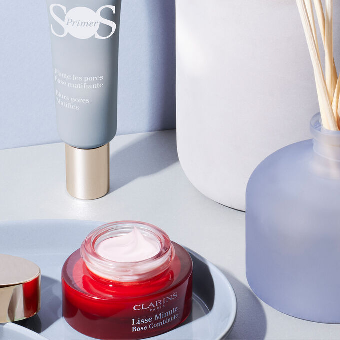 Instant Smooth Perfecting Touch - Makeup Primer | CLARINS®